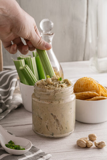 Vegan Cashew Cheese Spread - Two City Vegans